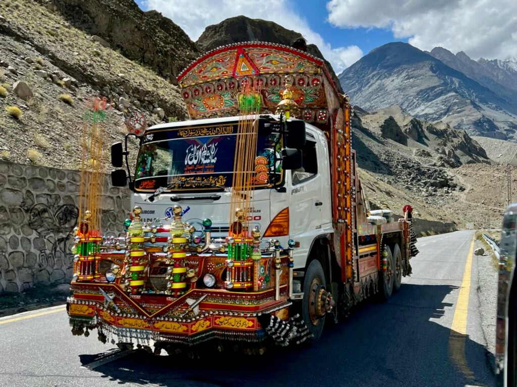 Elaborately Decorated Pakistani Trucks: A Unique Blend of Art, Culture ...